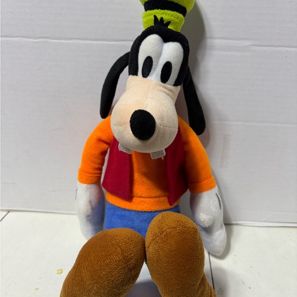 Toys | Goofy Plush Approx 17 To Top Of His Hat | Poshmark